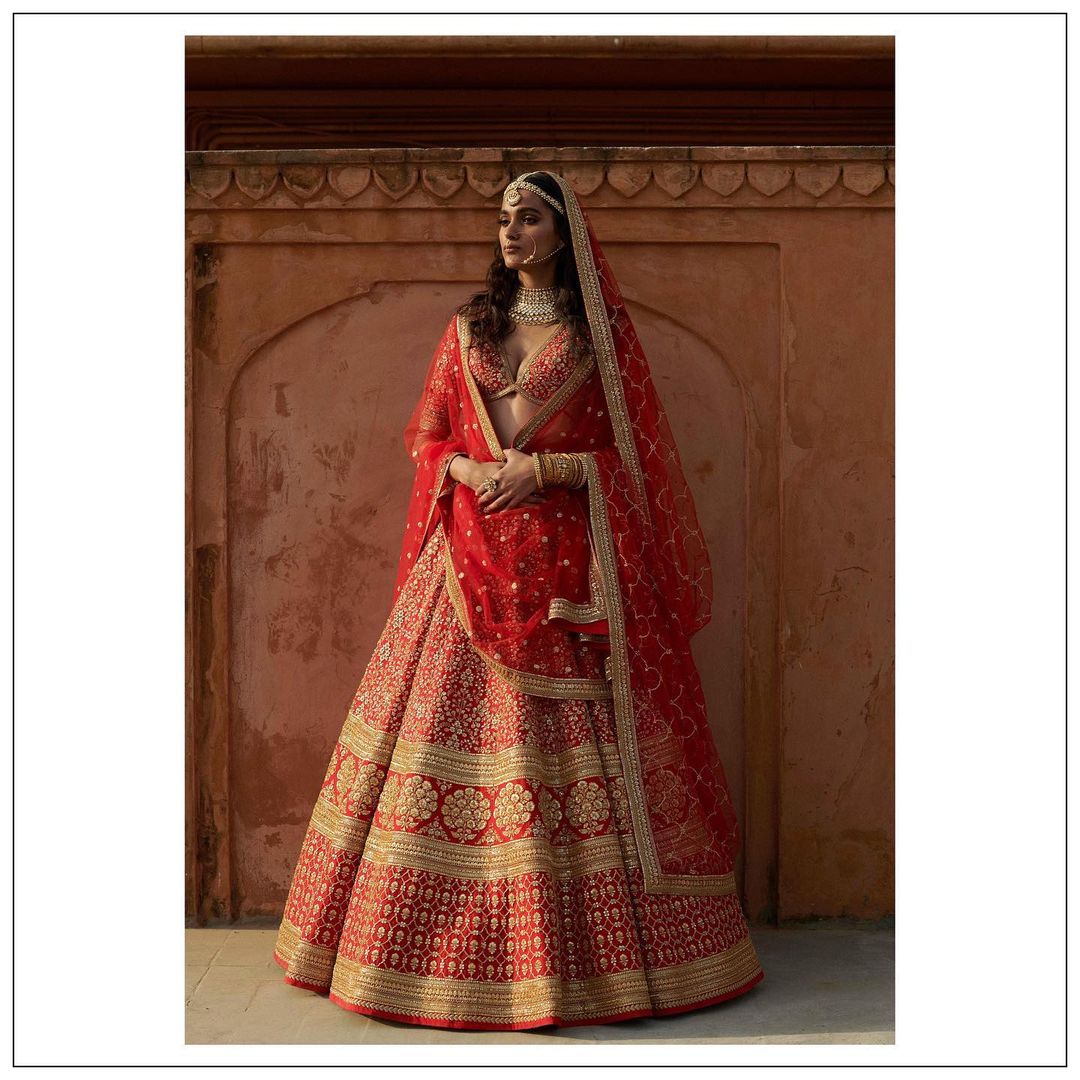 Sabyasachis 2022 Red Bridal Lehengas Are Ode To Our Timeless Heritage